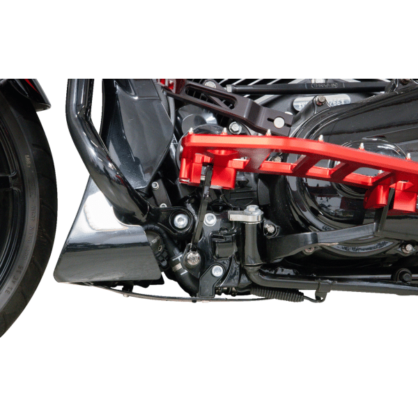 Thrashin® Skid Plate - Carbon Fiber/Gloss - With Black Brackets - FLHX ...